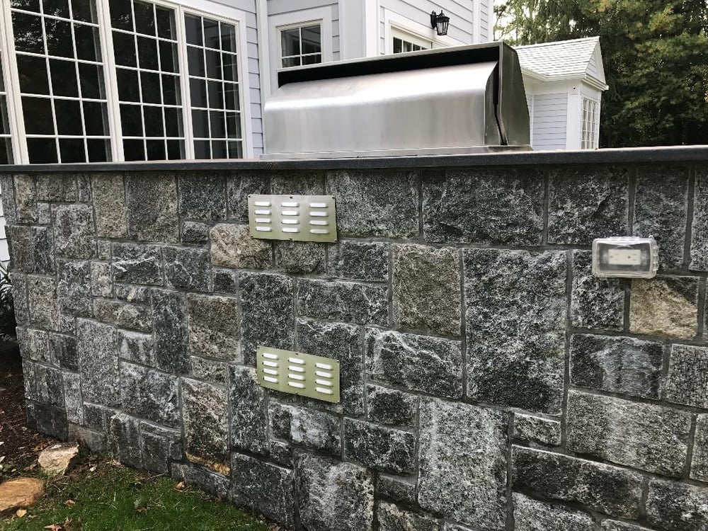 Outdoor Kitchen Rules: Remember to Vent!